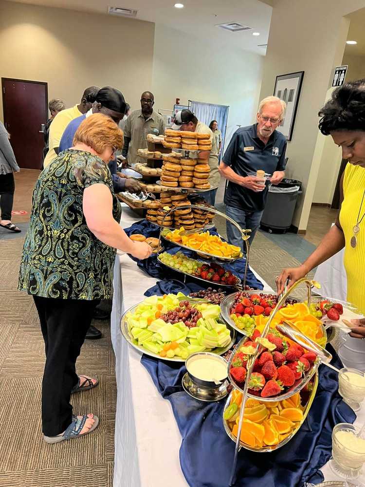 Catering Menu | R&D Cakes & Catering